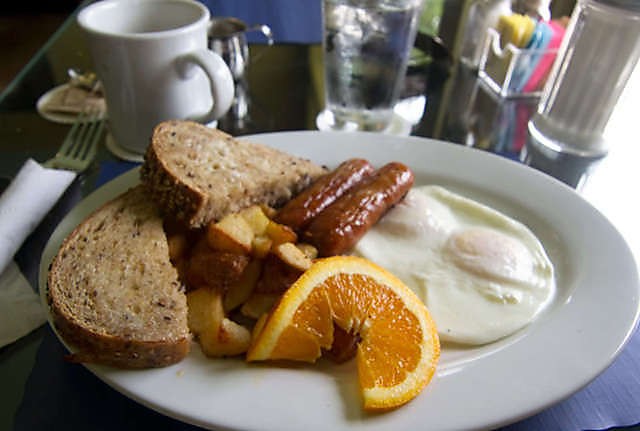 Old Fort Lauderdale Breakfast House / O-B House
